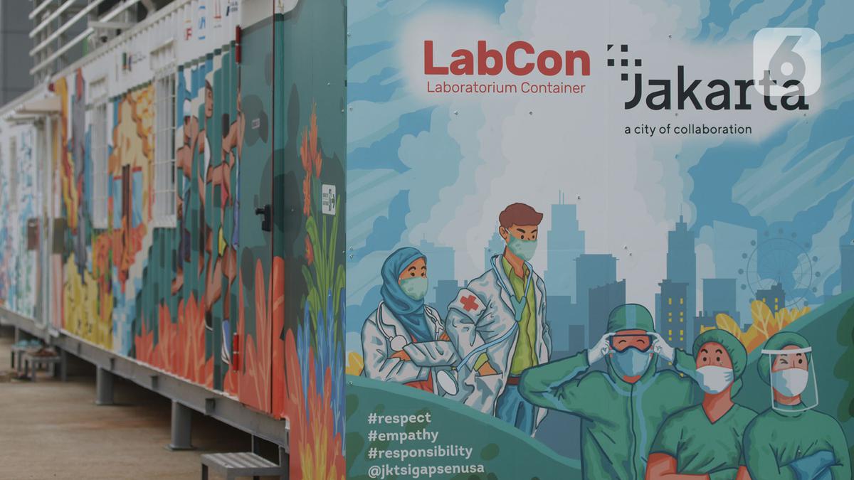 FOTO: Intip Lab Pemeriksaan PCR COVID-19 di Jakarta - Foto Liputan6.com