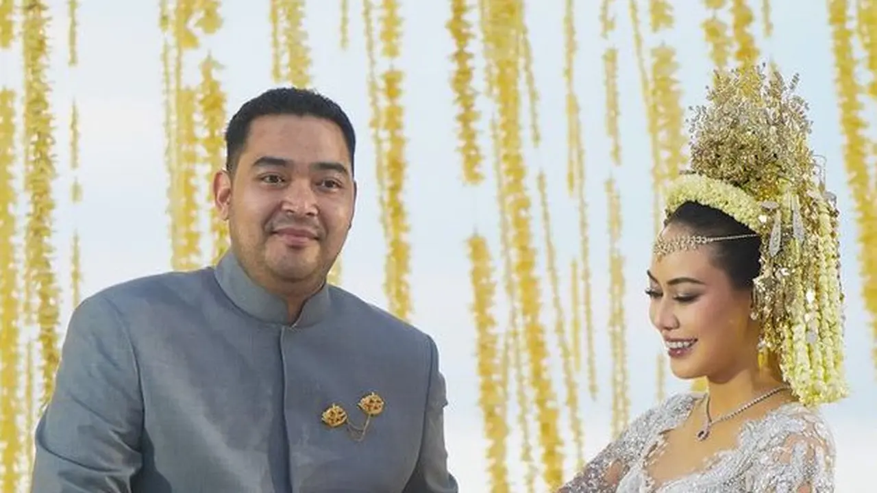 8 Potret Pernikahan Prananda Putra Tunggal Surya Paloh dari Akad hingga Resepsi di Bali, Sang ...