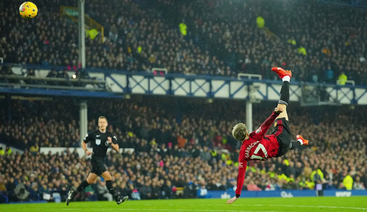 Gol Spektakuler Alejandro Garnacho Saat Manchester United Hajar Everton ...