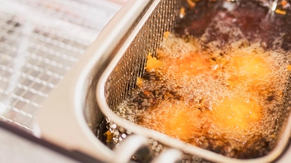 Deep Frying Adalah Teknik Menggoreng, Kenali Kelebihan dan Kekurangannya