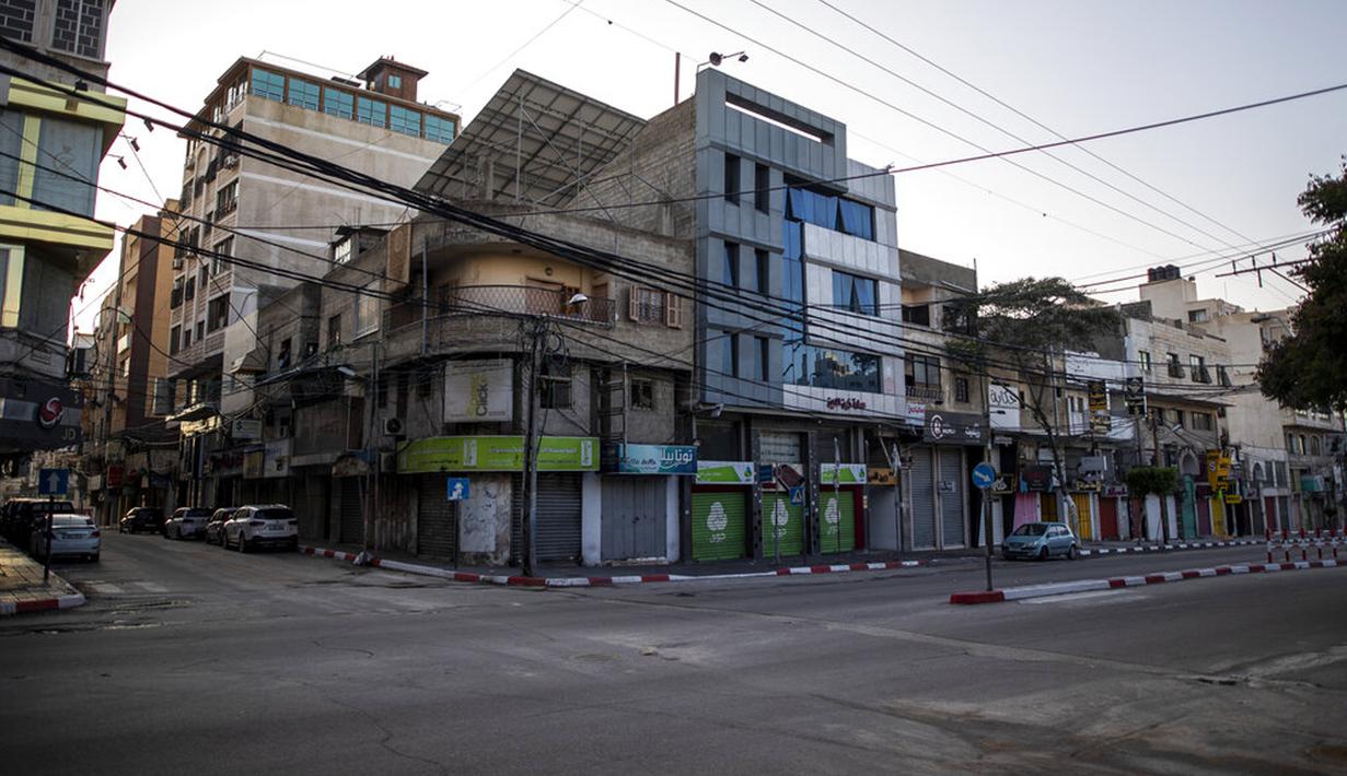 FOTO: Suasana Sepi Jalur Gaza Saat Kembali Lockdown - Foto Liputan6.com