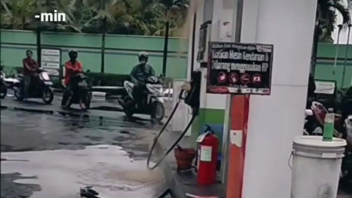 Berita Selang Bensin Hari Ini - Kabar Terbaru Terkini | Liputan6.com