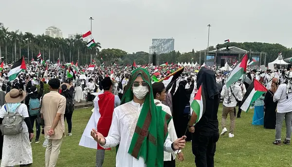 Yossi Project Pop Mahir Mencipta Lagu - ShowBiz Liputan6.com