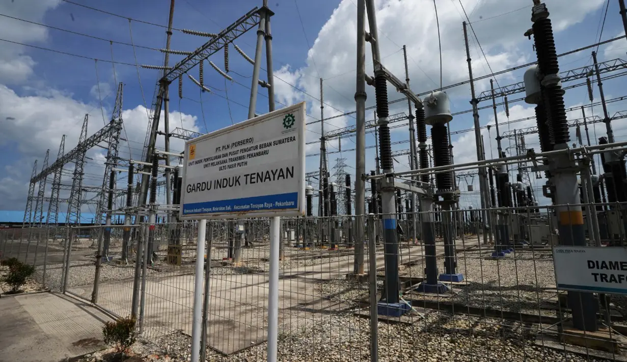 FOTO: Menegok PLTU Tenayan di Riau - Page 1 - Foto Liputan6.com