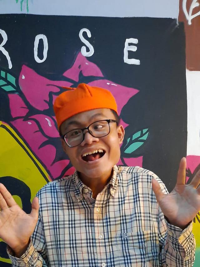 Sony Wakwaw Jadi Pelatih Tinju Atlet Pertama Yang Dilatihnya Adalah Aldi Taher Showbiz