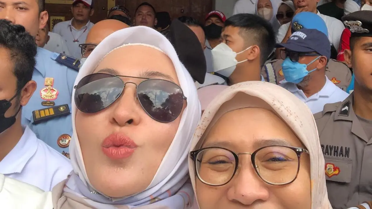 Angelina Sondakh Ikut Jemput Anas Urbaningrum Keluar Penjara, Bentuk Persahabatannya dengan ...