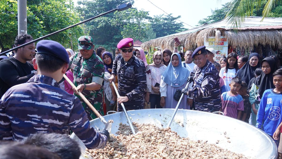 Kolaborasi Spesial Chef Bobon Santoso dan Koarmada RI: Makan Bergizi ...