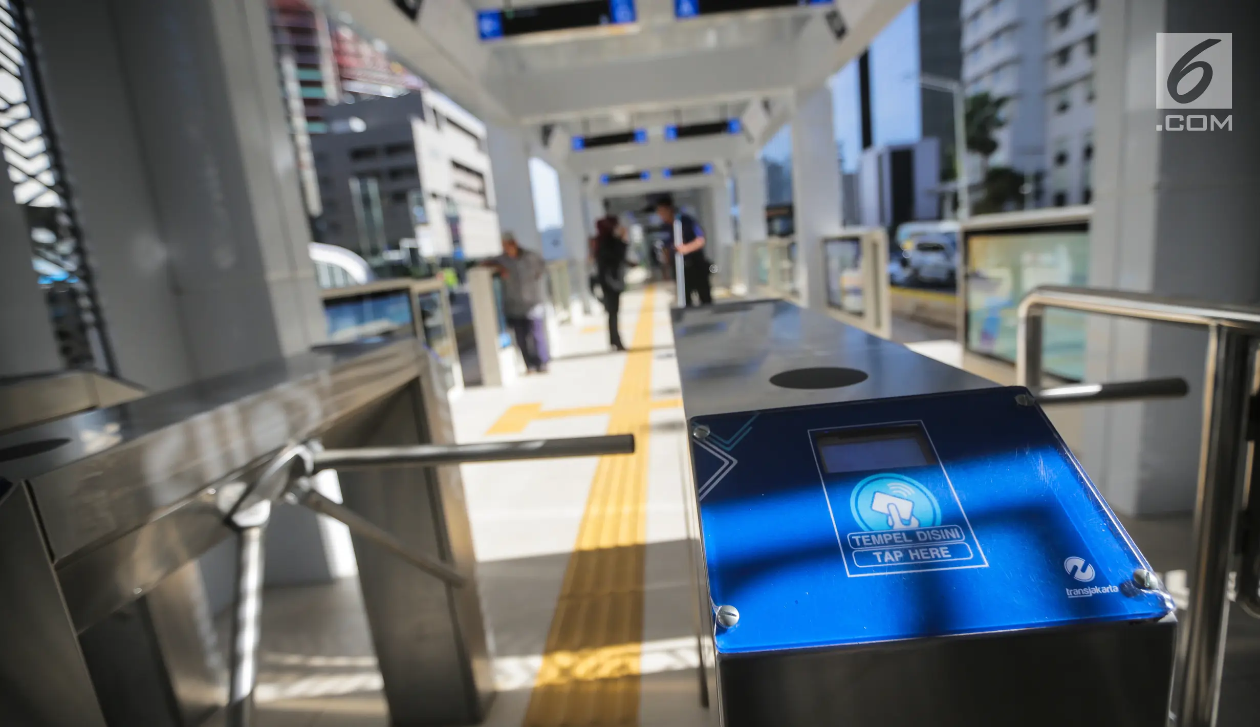 FOTO: Wajah Baru Halte Transjakarta Bundaran HI yang Kembali Beroperasi ...