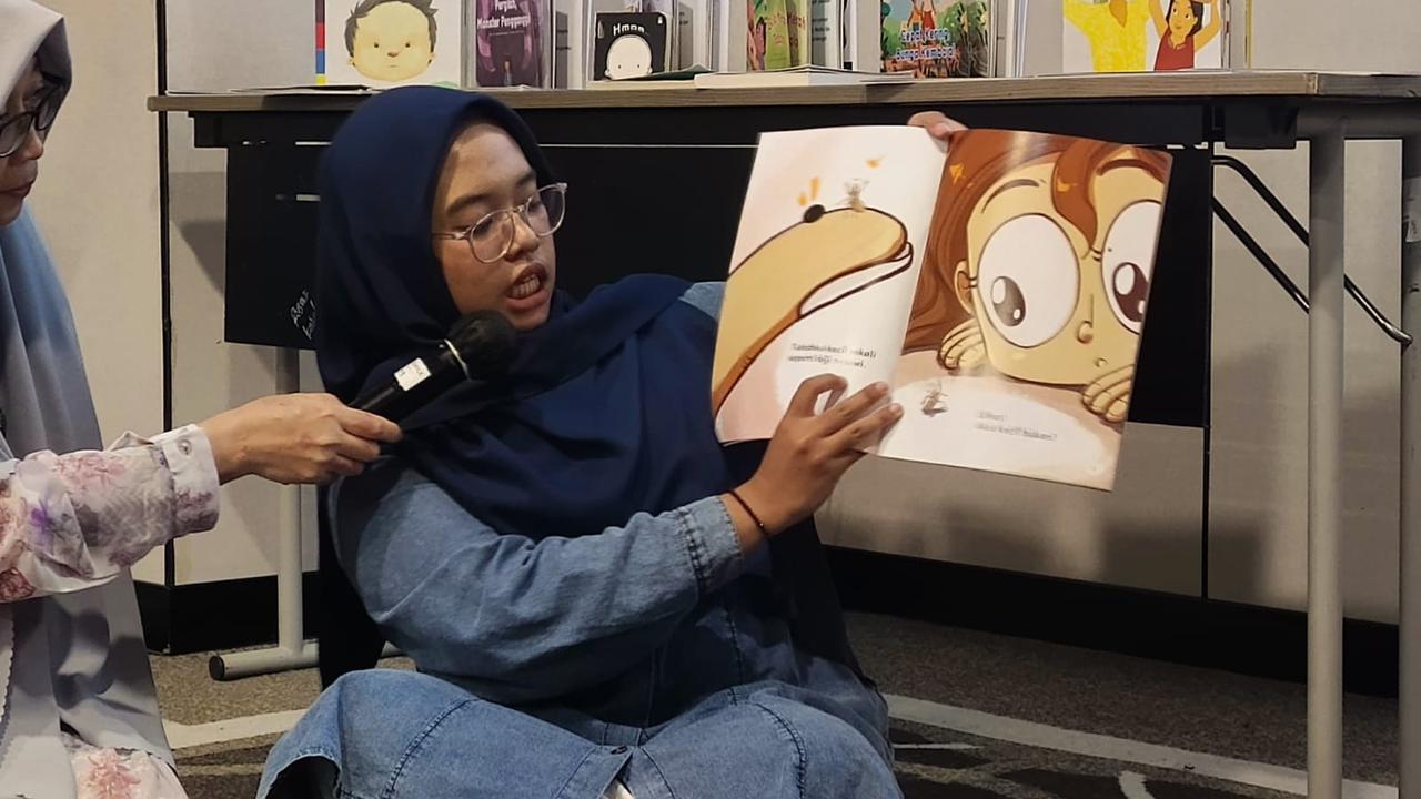 Beda Antara Mendongeng dan Membaca Nyaring, Dorong Anak Jadi Gemar Baca