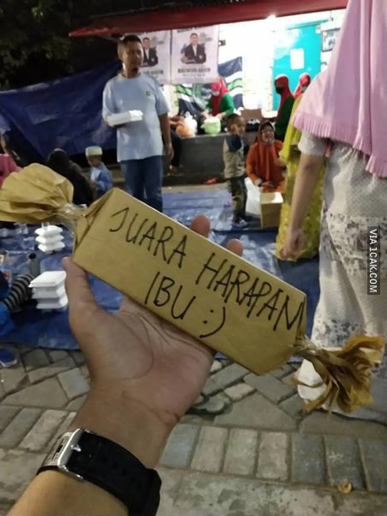 6 Meme Susah Senang Jadi Anak Pertama Ini Benar Adanya Sekaligus Kocak ...