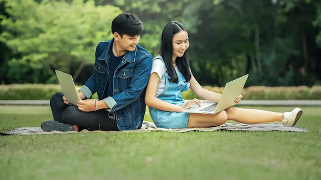 Gen Z Usia Berapa? Kenali Nama Generasi Berdasarkan Tahun Lahir - Hot ...