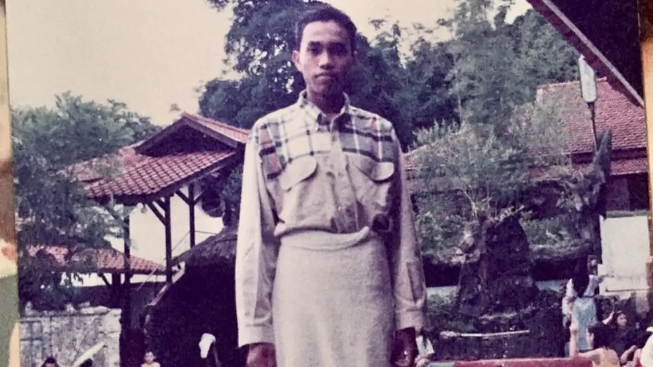 6 Potret Masa Muda Ahmad Sahroni, Perjalanan 'Crazy Rich Tanjung Priok' dari Nol - ShowBiz ...