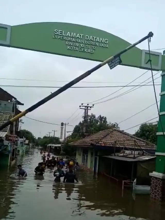 Banjir Tak Kunjung Surut, Warga Bekasi Bingung Cari Lokasi Pengungsian - News Liputan6.com