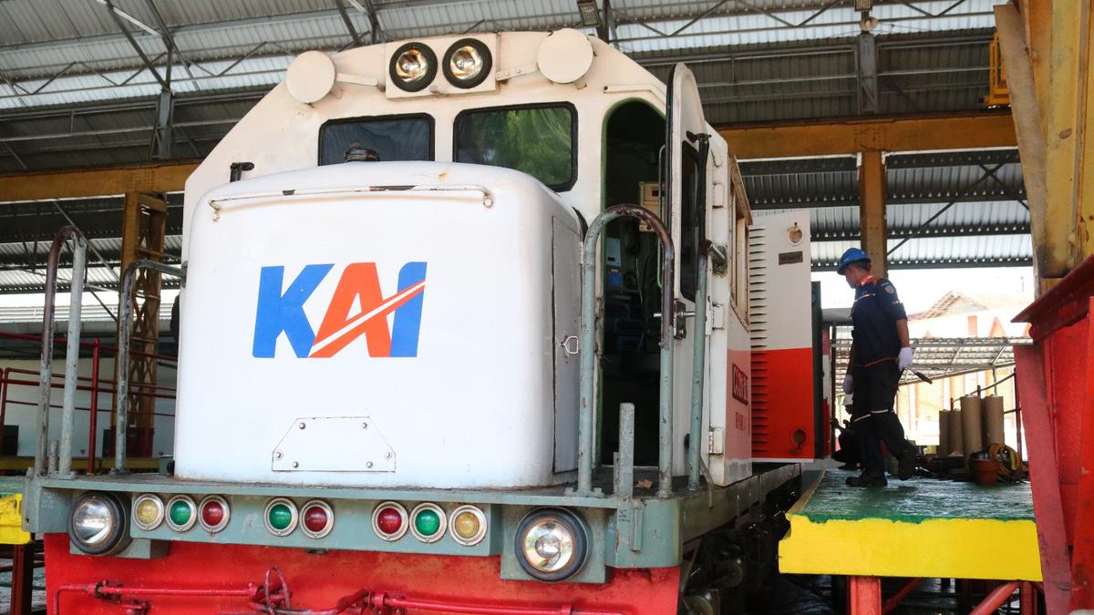 KAI Daop 9 Jember Pastikan Lokomotif dan Kereta Siap Layani Penumpang Selama Libur Natal dan ...