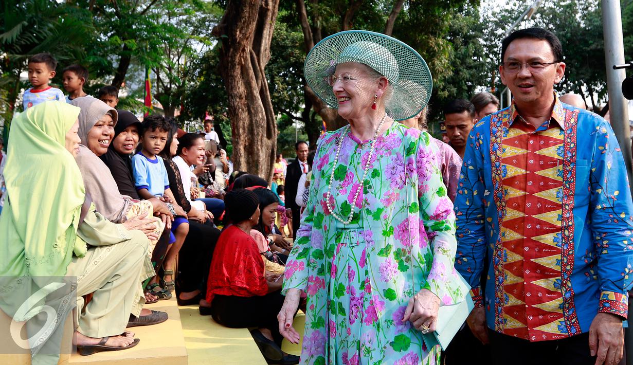 Ratu Denmark Kunjungi RPTRA Cideng dan Sumbang Mainan Lego - Foto ...