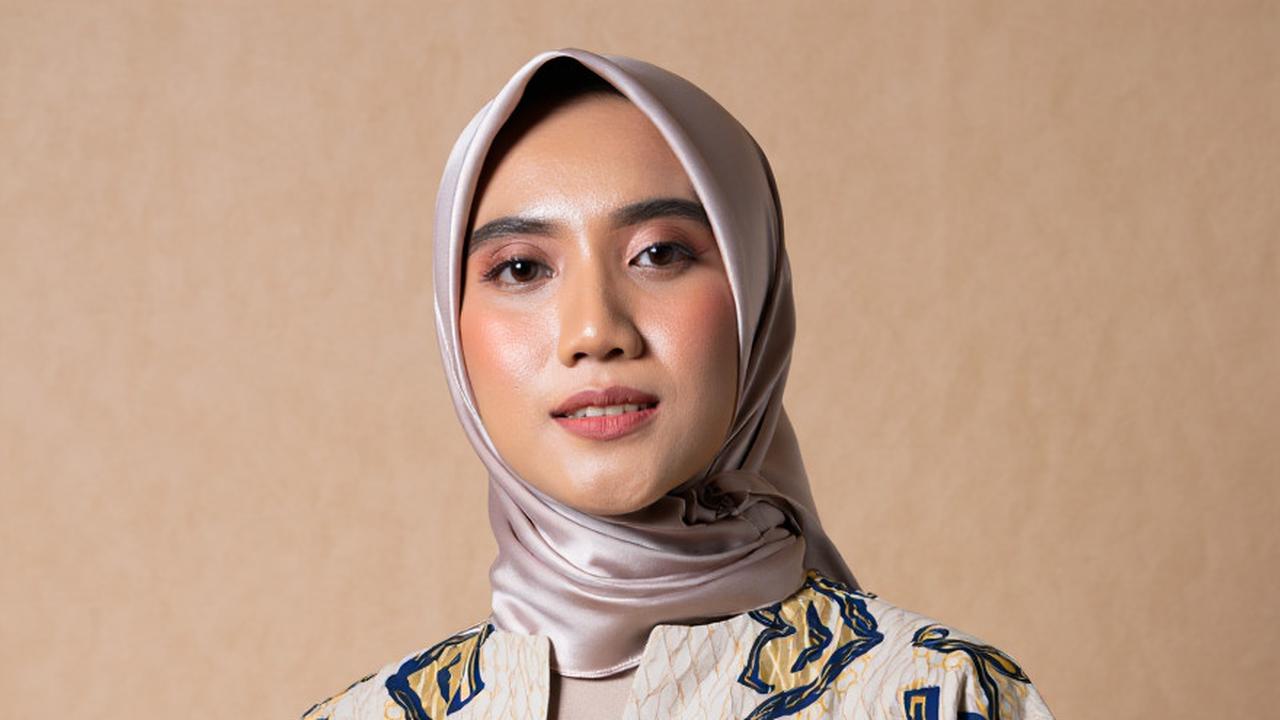 Inspirasi 9 Model Outer Batik Syari Terbaru 2025, Tampil Anggun dan Modern