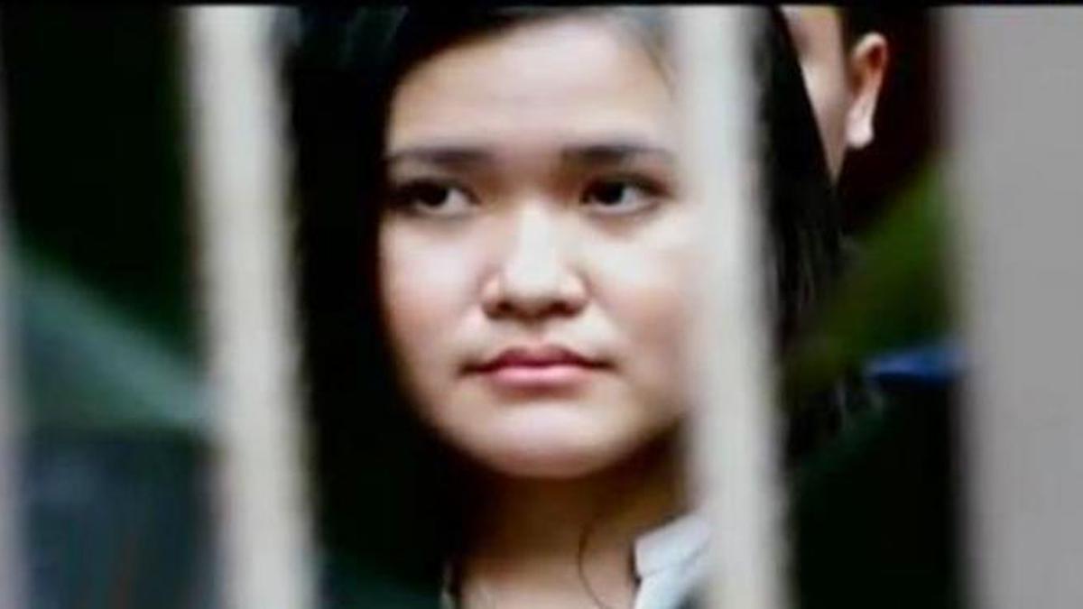 Segmen 3: Kasus Jessica hingga Tambahan 14 Bus Transjakarta