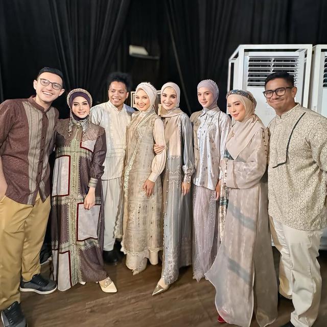 6 Potret Shireen Sungkar Bareng Model Reflection Ramadan Show 2025 di ...
