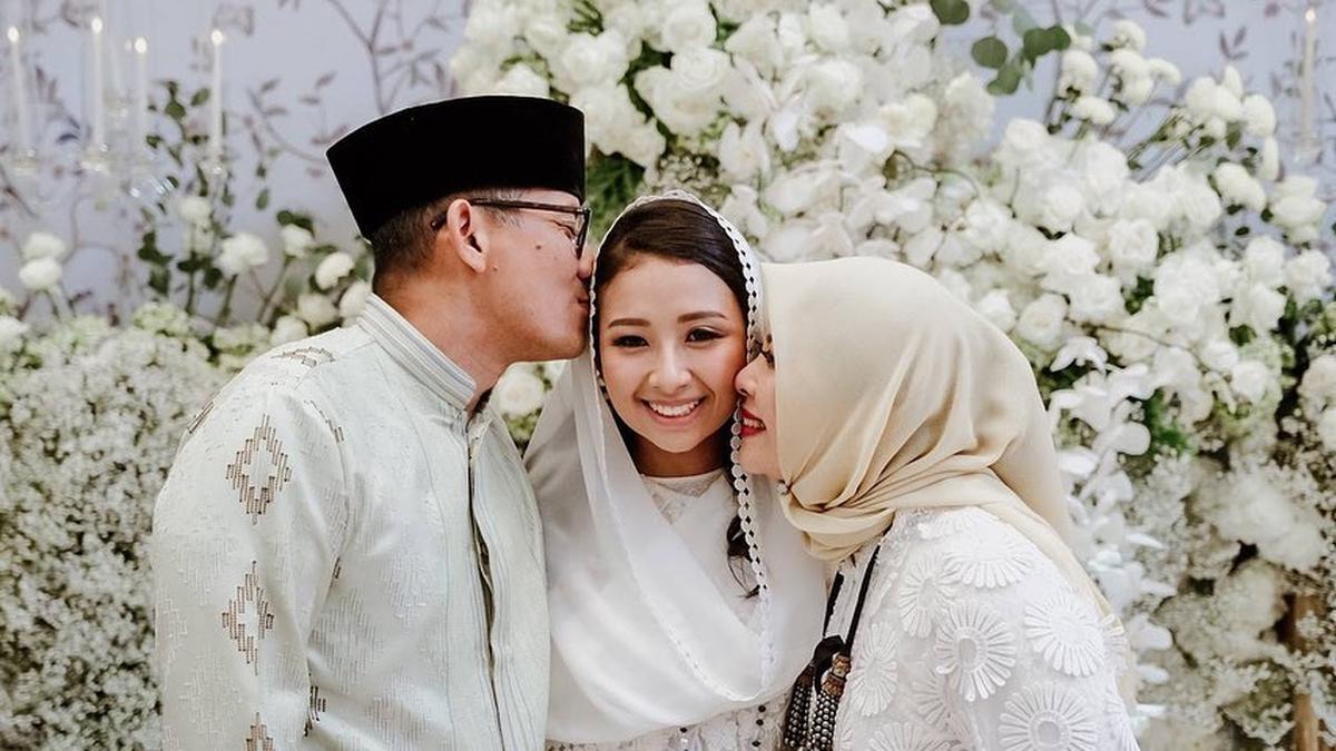 6 Potret Pengajian Anneesha Atheera Putri Sandiaga Uno Jelang Nikah, Sang Ayah Tulis Pesan ...