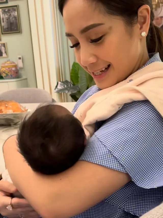 Nagita Slavina dan Raffi Ahmad Diduga Adopsi Bayi Lily, Ketahui Syarat Angkat Anak Harus Sehat ...