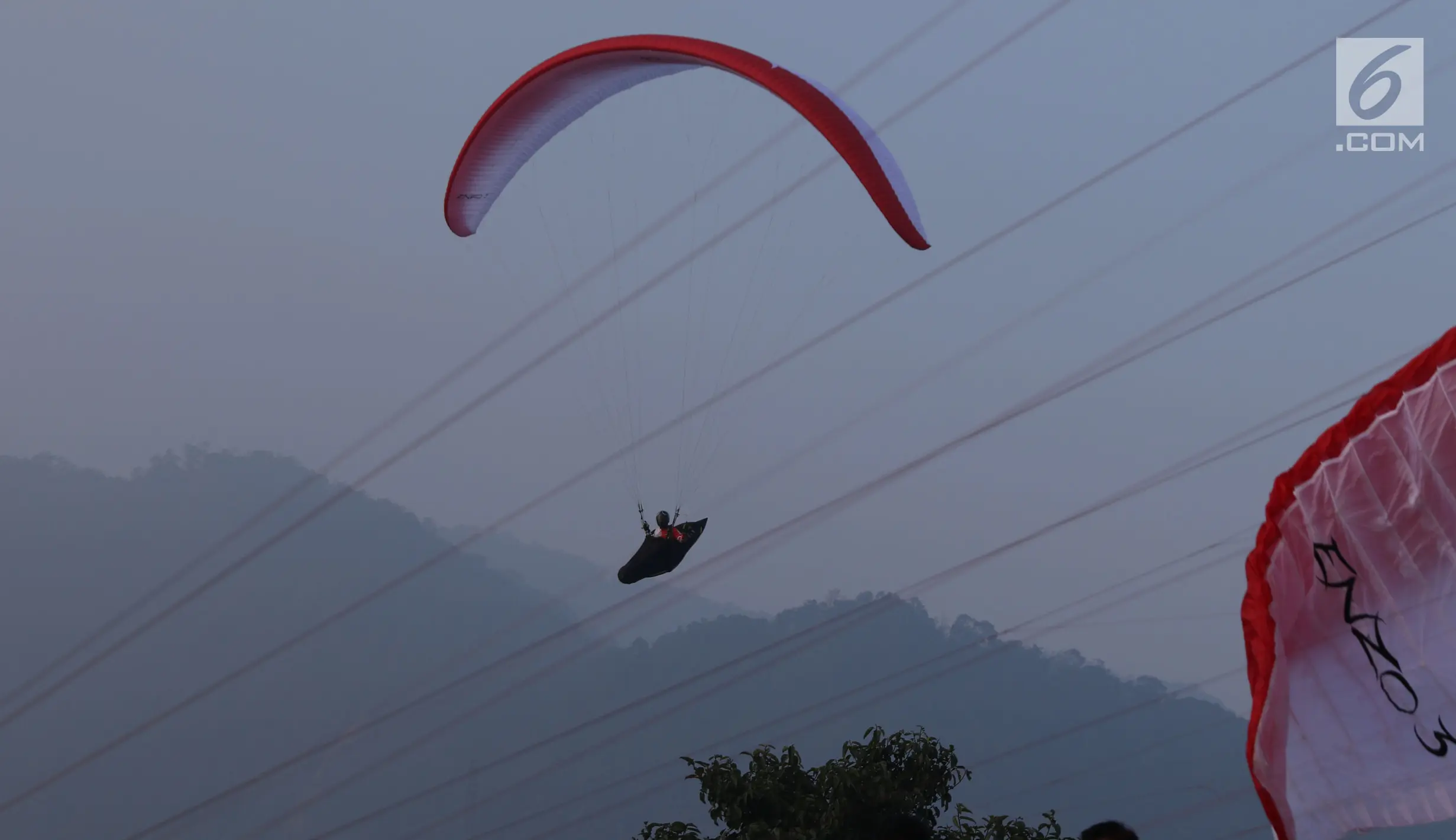 FOTO: Atlet Paralayang Indonesia Matangkan Persiapan Jelang Laga Asian ...