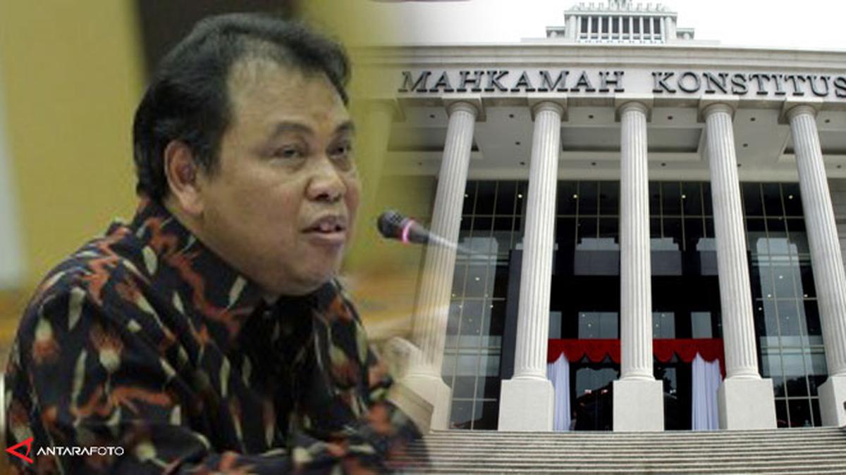 KPP Nilai Arif Hidayat Belum Sah Gantikan Mahfud MD