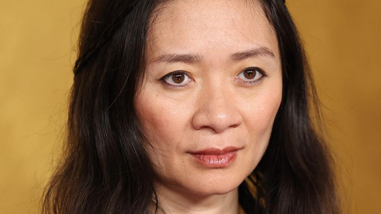 Chloe Zhao Sutradara Film Hamnet dan Bowen Yang Akan Terima Penghargaan ...