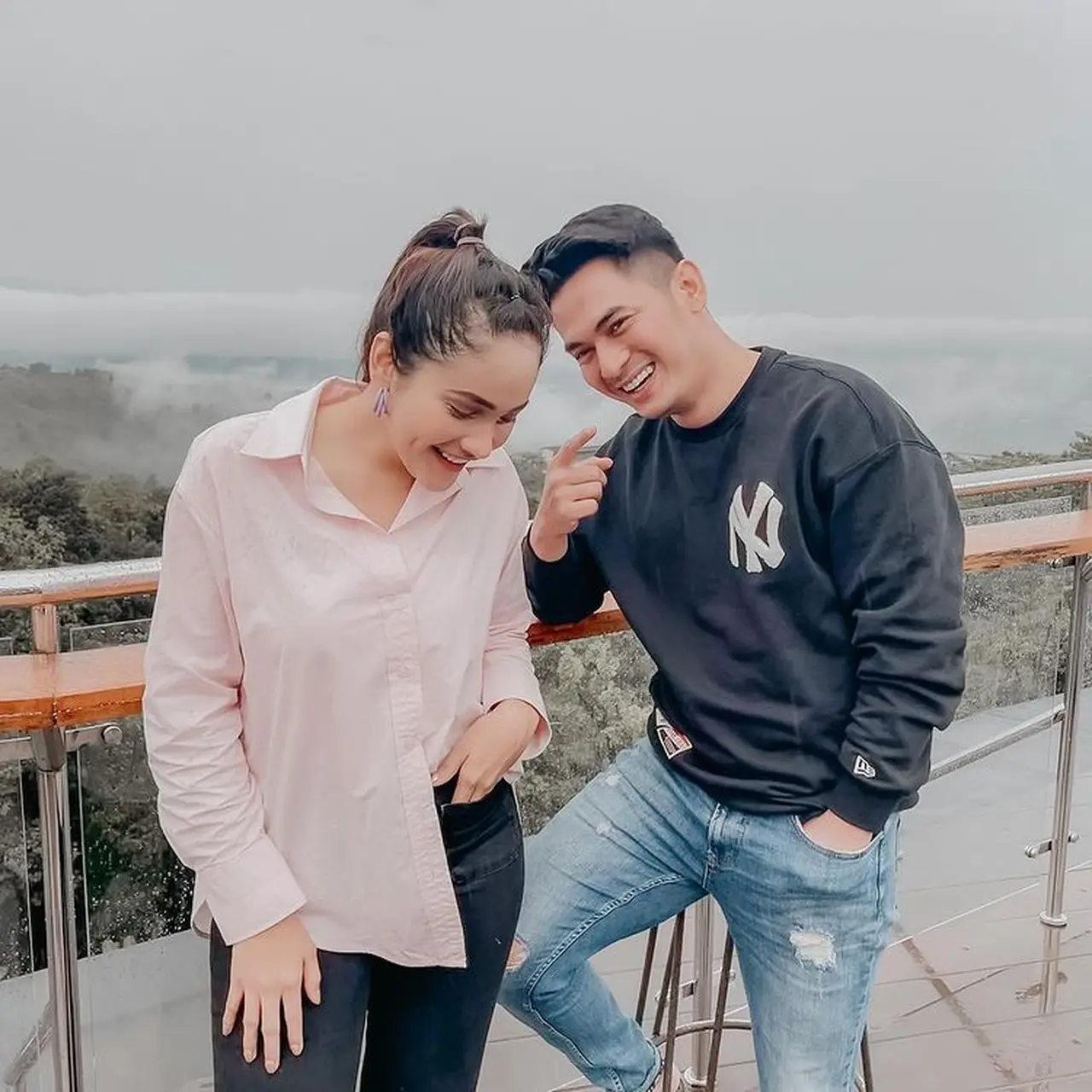 6 Potret Ichal Muhammad Pemain Suara Hati Istri: Kayla Season 2 Bersama ...