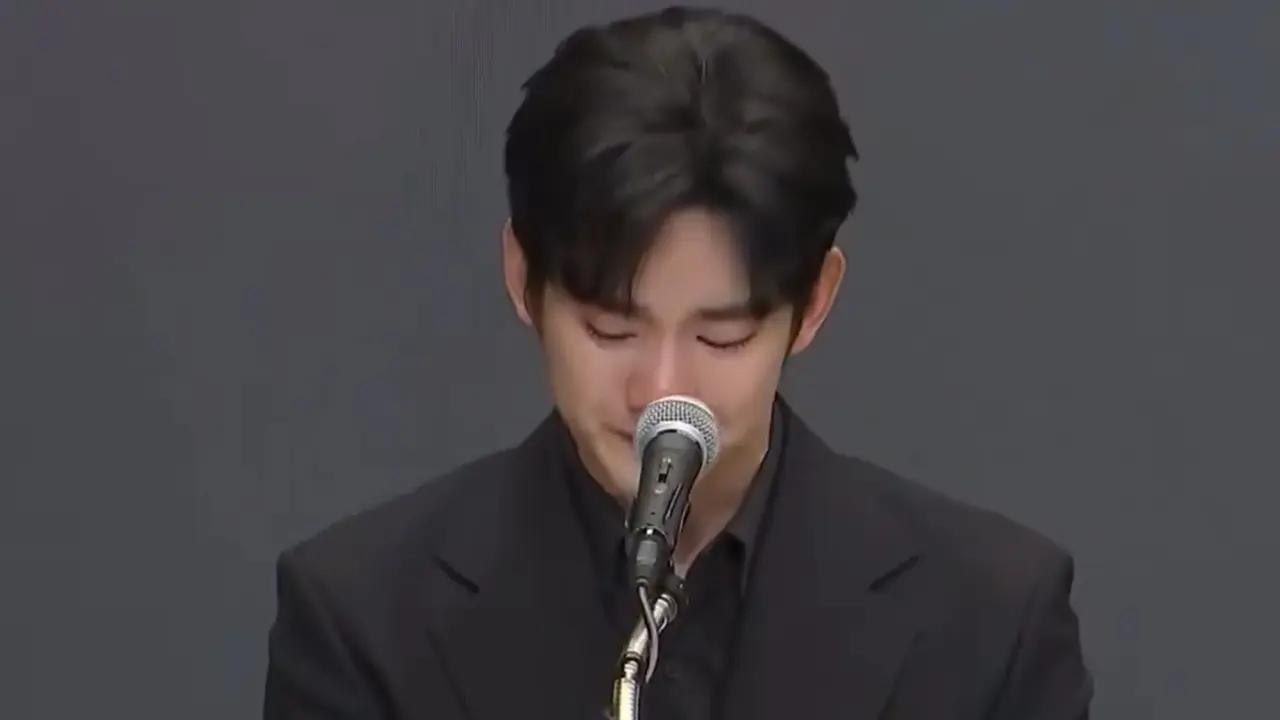 Brand Kosmetik Gugat Kim Soo Hyun Ganti Rugi Rp 5,8 Miliar Buntut ...