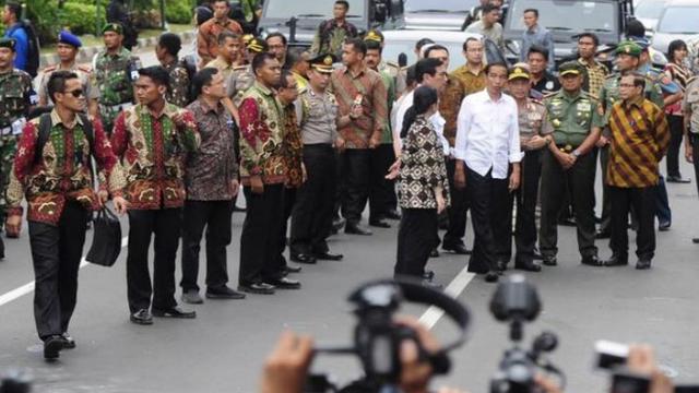 Contoh Caption Bahasa Inggris Beserta Gambarnya, Siswa Kelas 12 Wajib Tahu