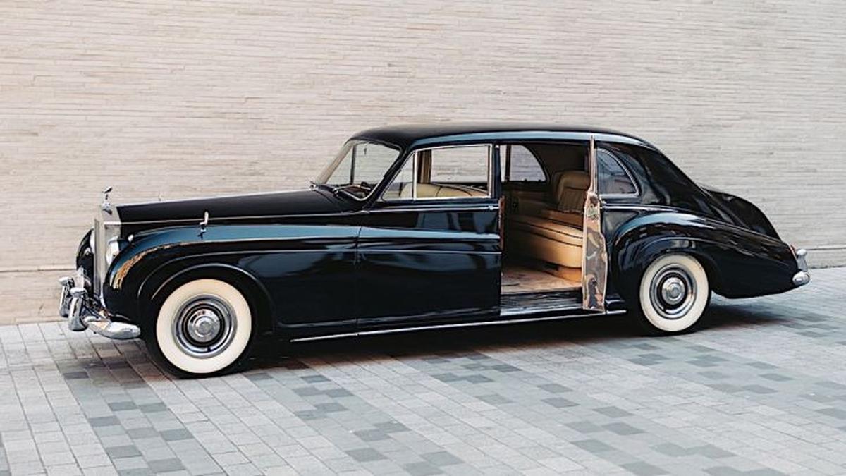 Ketika Mobil Klasik Hidup Kembali Berkat Setruman Listrik - Otomotif ...