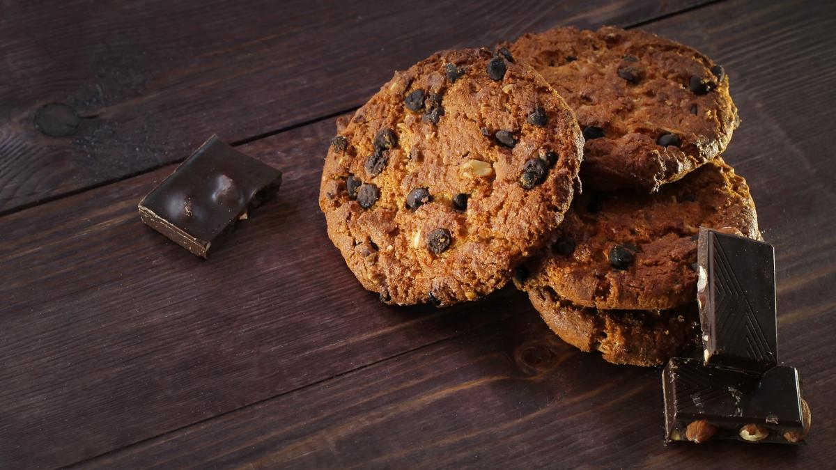Resep Oatmeal Choco Cookies Super Renyah dan Enak