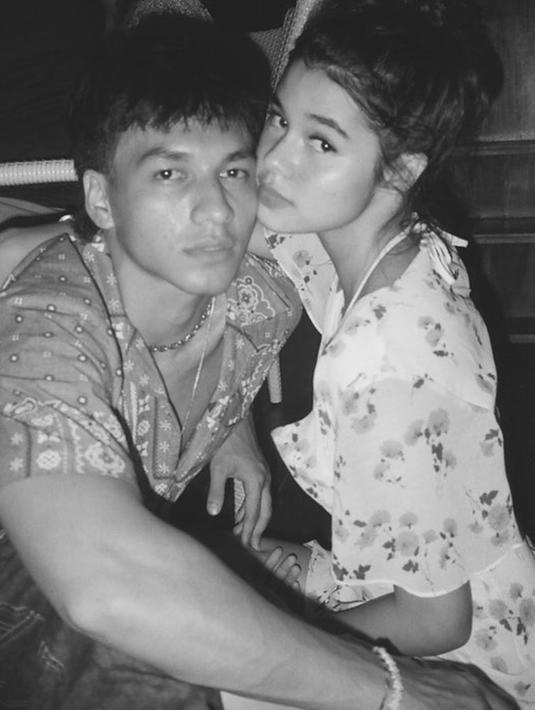 Potret Mesra Jefri Nichol dan Maria Theodore, Dikabarkan Balikan - Foto ...