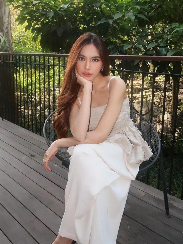 Lirik Lagu Sampai Menutup Mata dari Mahalini, yang Bikin Melly Goeslaw ...