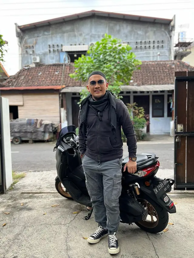 Hanung Bramantyo Garap Film Catatan Si Boy 2023, Sorot Perlawanan Anak ...