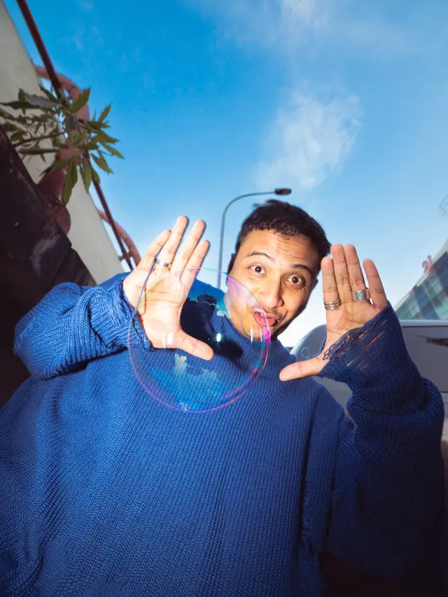 Sal Priadi Buka Pintu Menuju Album Kedua dengan Single Dari Planet Lain ...