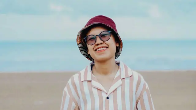 Inspiratif: Kisah Perjalanan Meify Nandya, Traveller Muda Sukses di Pulau Jawa dan Bali dengan ...