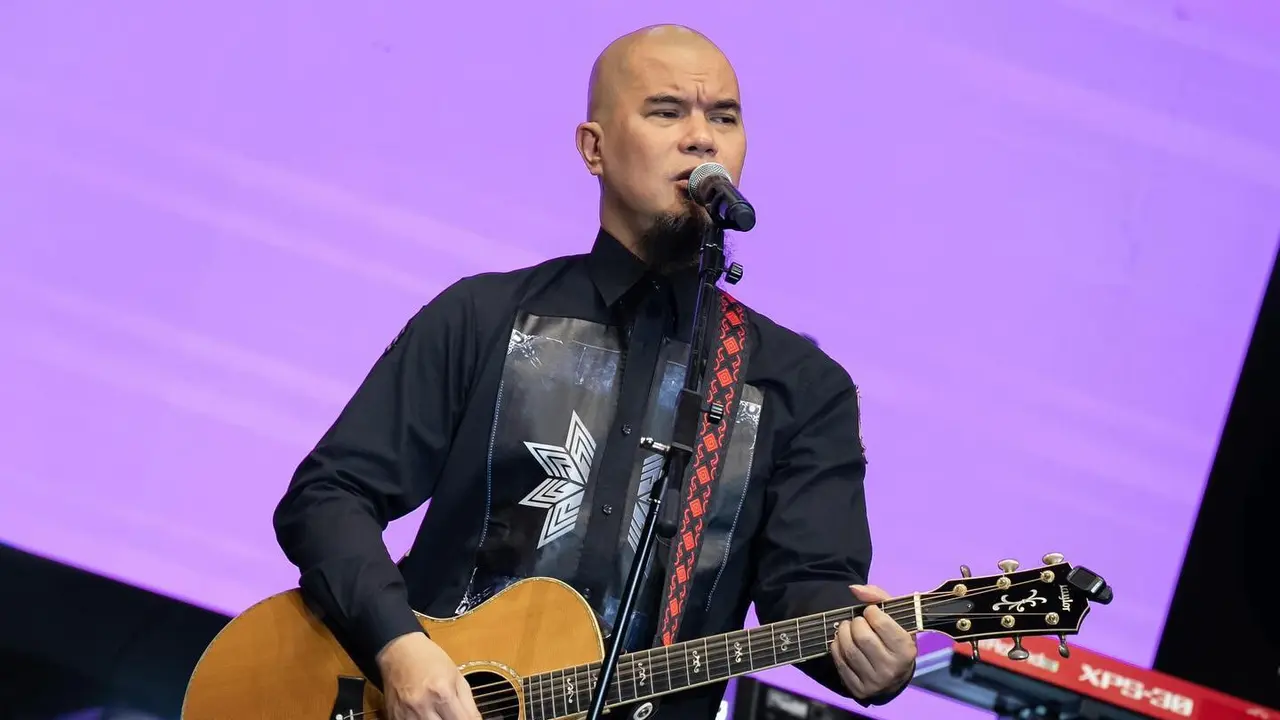 Lagu Nuansa Bening Viral, Ahmad Dhani Ungkap Lupa Pernah Menyanyikannya ...