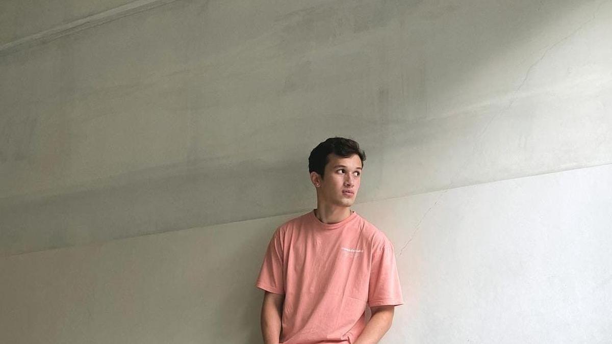 Profil dan Karakter Arya Vasco Dalam Series Ular Tangga Dara(h) - On ...