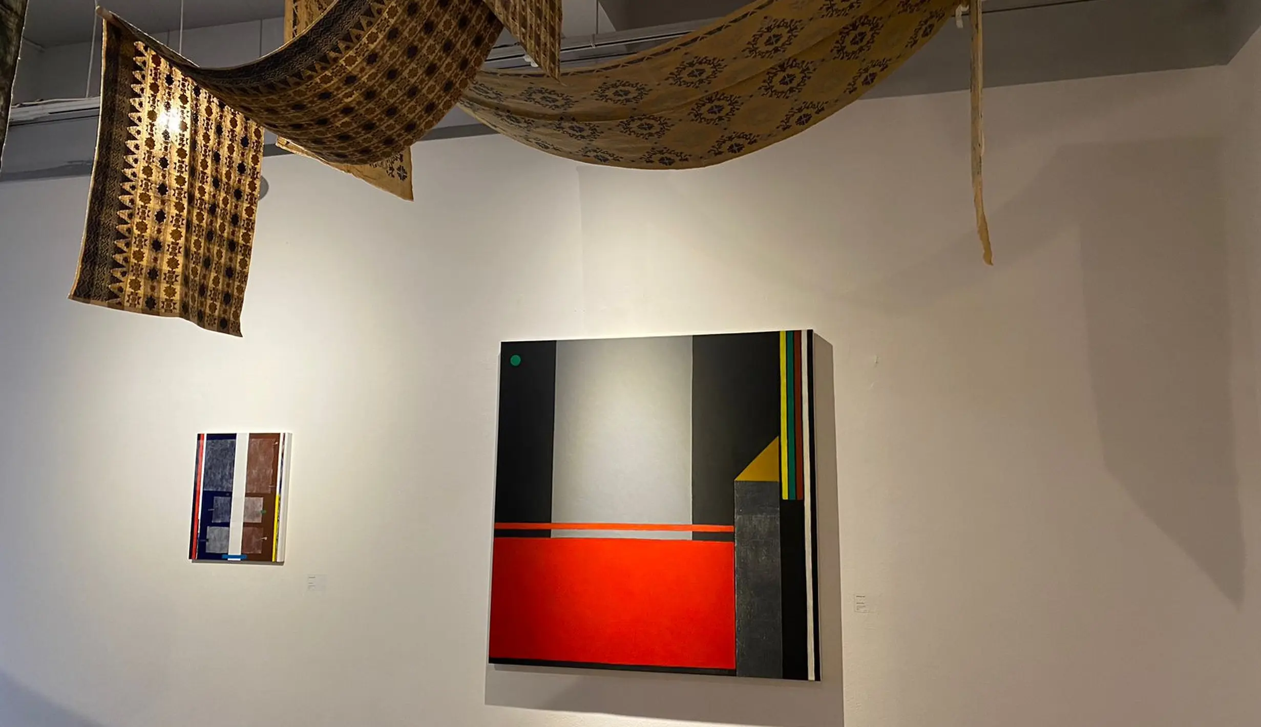 Cita Tenun Indonesia Suguhkan Estetika Tenun dalam Modernitas Seni