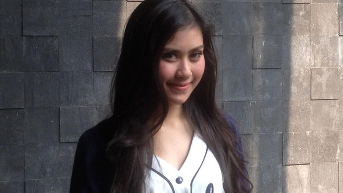 Raffi Ahmad Ingin Menikah, Syahnaz Sadiqah Kehilangan - ShowBiz ...