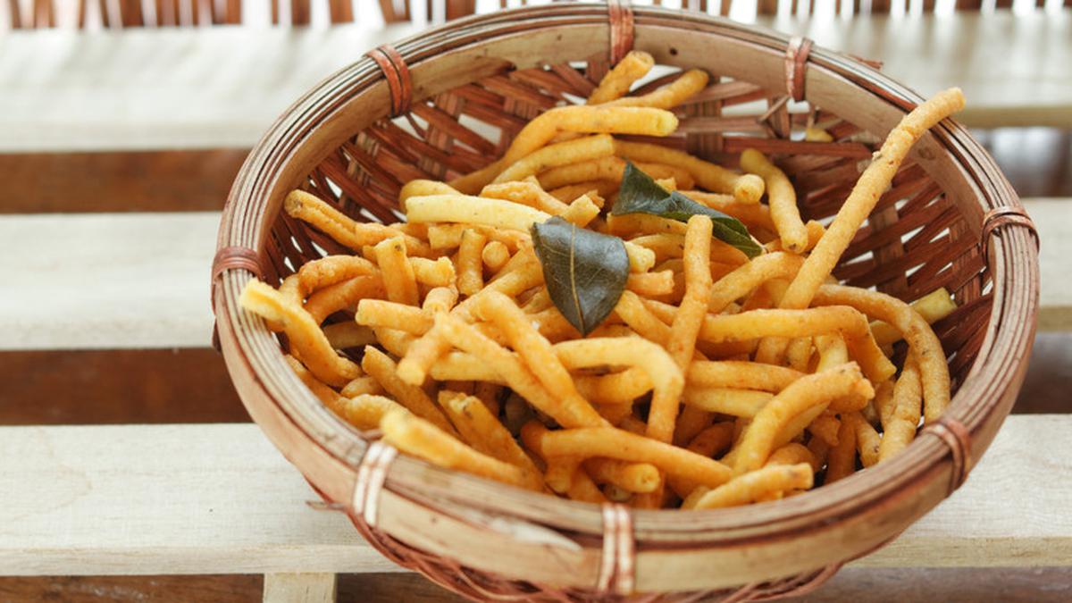 Resep Stik Ubi Jalar Kuning Renyah - Lifestyle Fimela.com