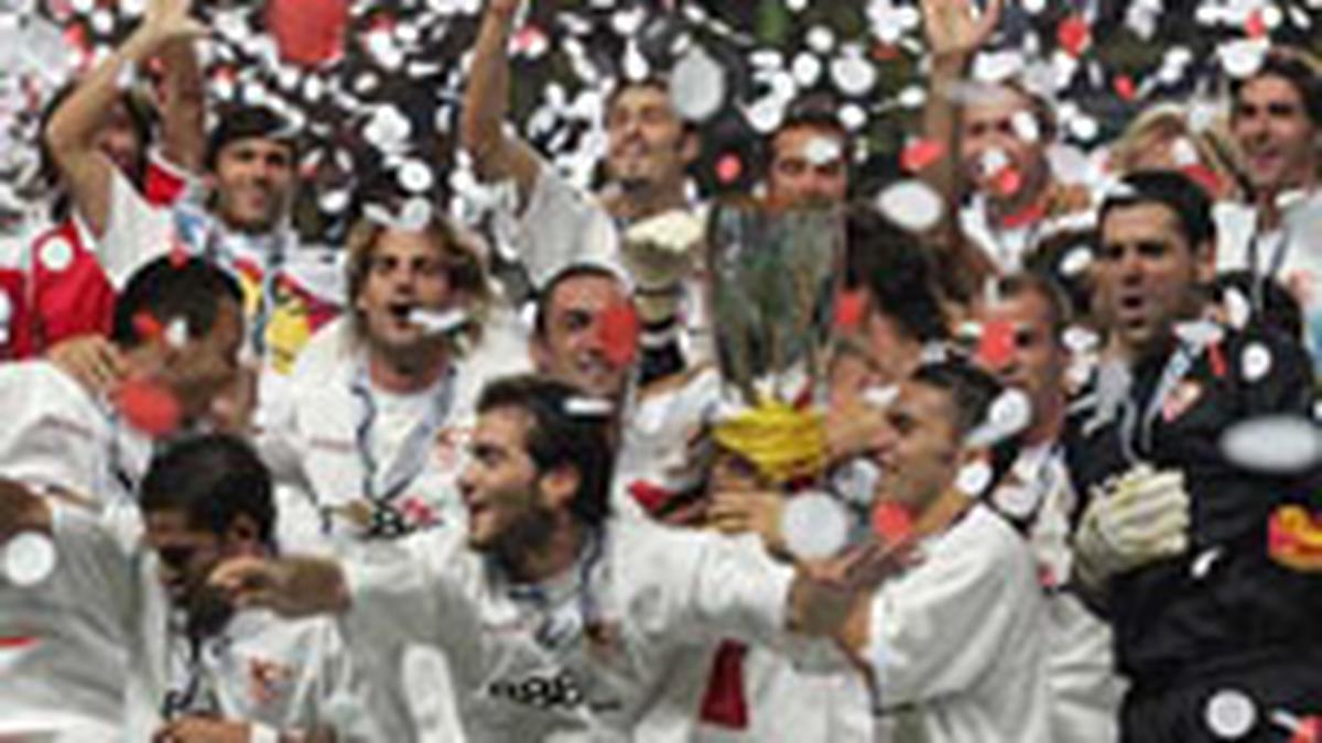 Sevilla Hantam Barca 3-0 - Bola Liputan6.com