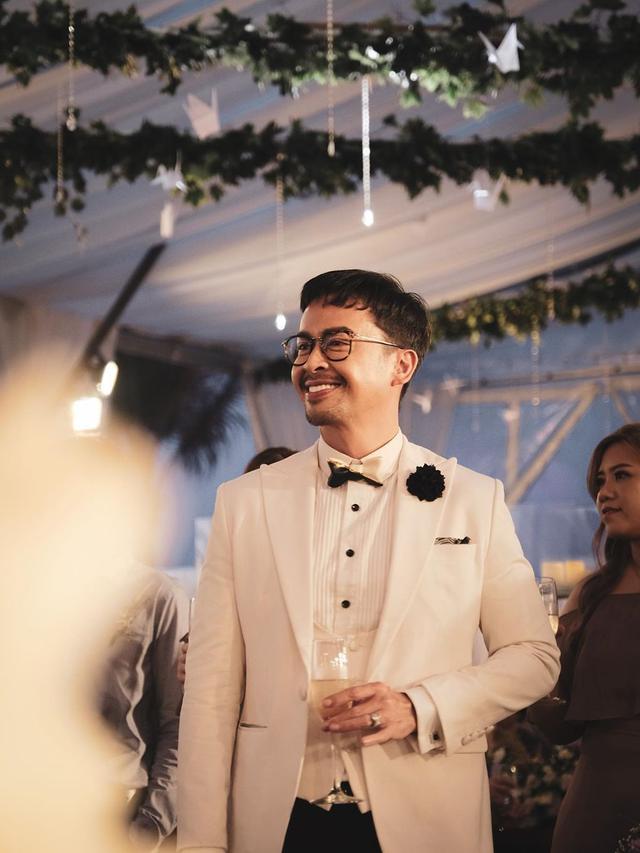 6 Potret Terbaru Dave Hendrik Juri Idola Cilik yang Makin Macho - Hot ...