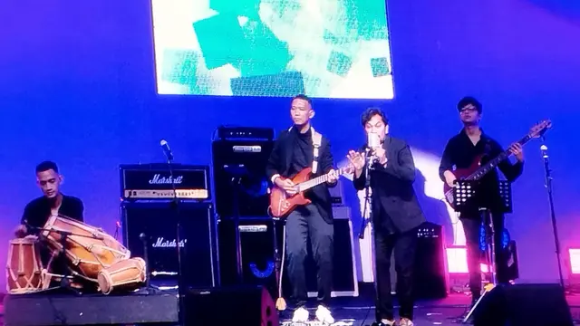 Tompi Suguhkan Banyak Kejutan di Java Jazz Festival 2024 Hari Ketiga ...