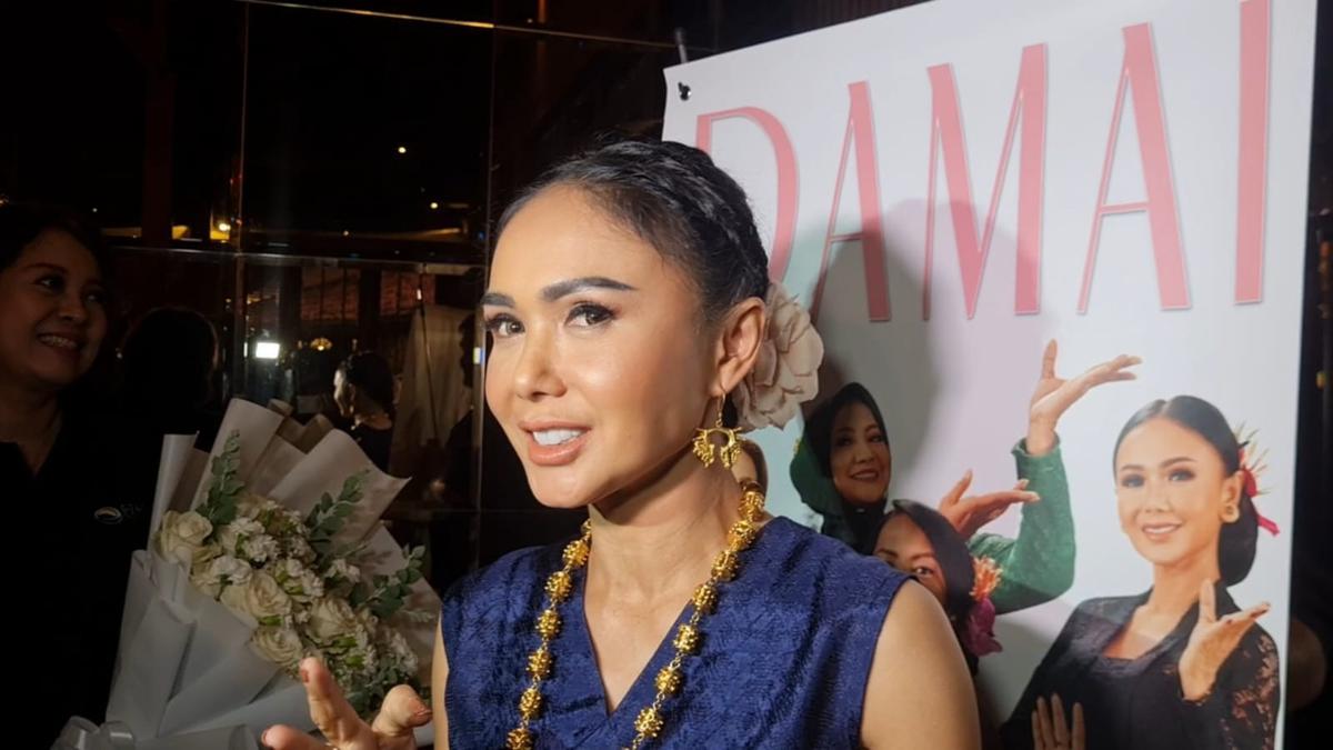 Rahasia Yuni Shara Tetap Awet Muda Dan Cantik Memesona Cintai Diri Sendiri Apa Adanya Showbiz 