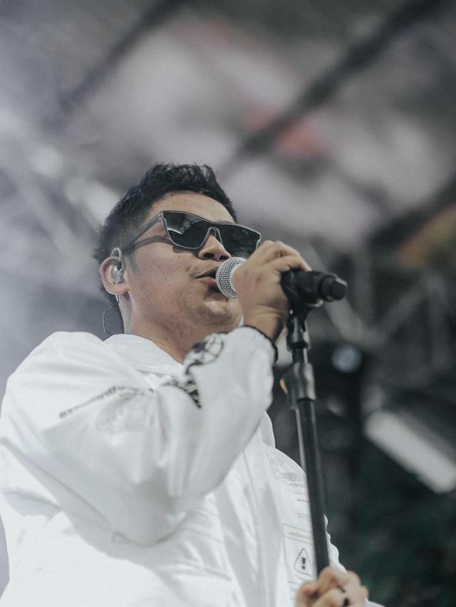 Lyla Band Kini Jadi Raja Pensi Gegara Lagu Ga Romantis Viral Lagi: Kami ...
