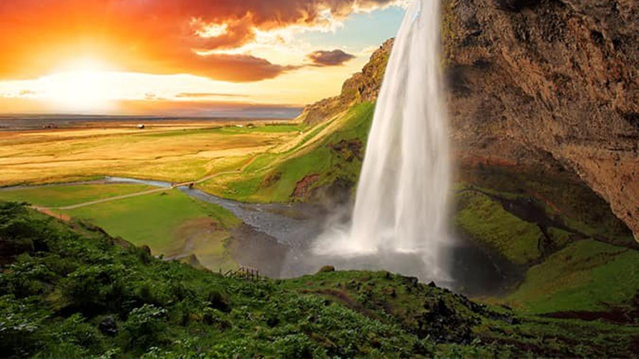 13 Tempat Wisata Terindah di Dunia Paling Terkenal, Alamnya Memukau