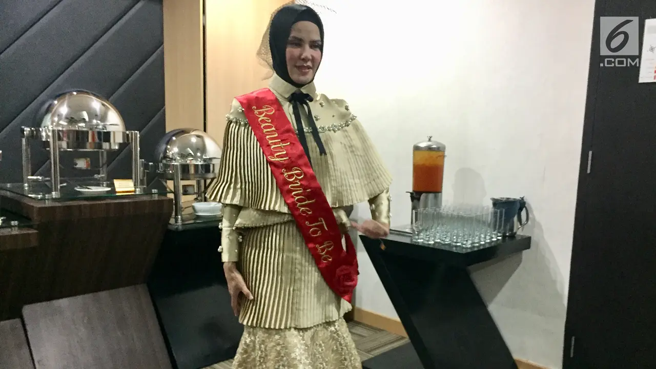 Gosip Terkini: Sheila Marcia, Angel Lelga, Laudya Cynthia Bella - Entertainment Fimela.com