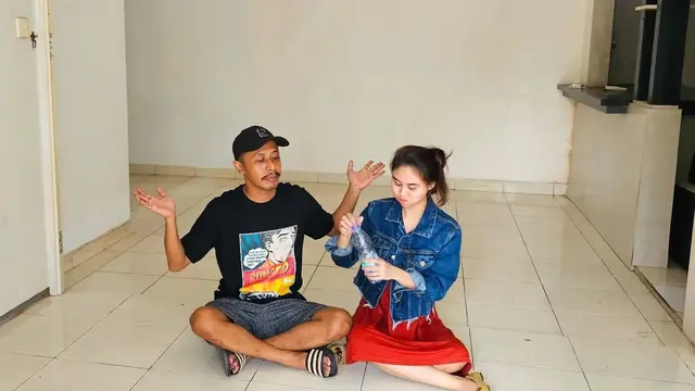 7 Potret Kenangan Manis Furry Setya ‘Mas Pur’ dan Dwinda Ratna, Resmi ...